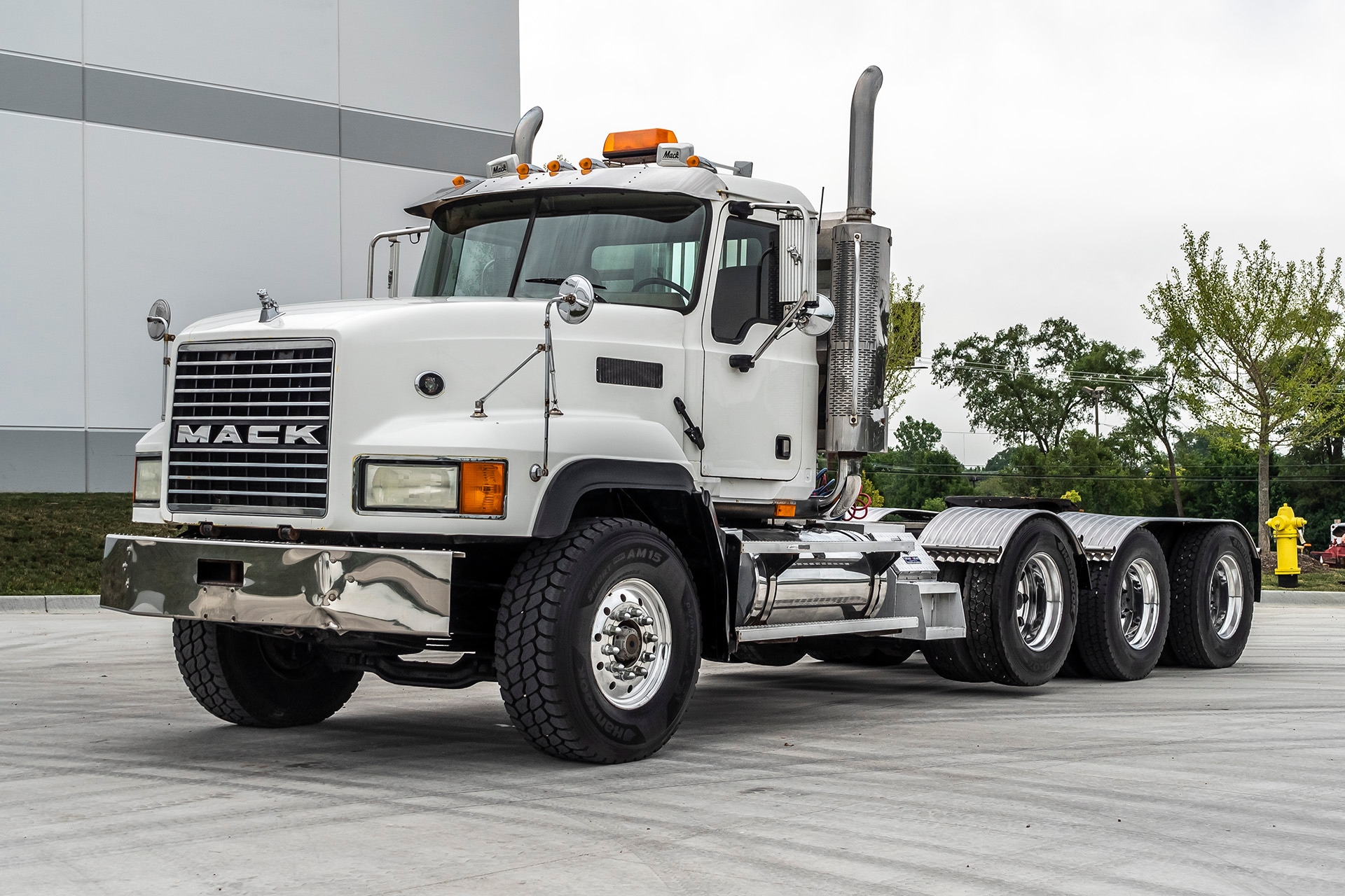 Used 2006 Mack Cl733 Tri Axle Day Cab Cummins Isx 565 Hp For Sale Sold Midwest Truck Group