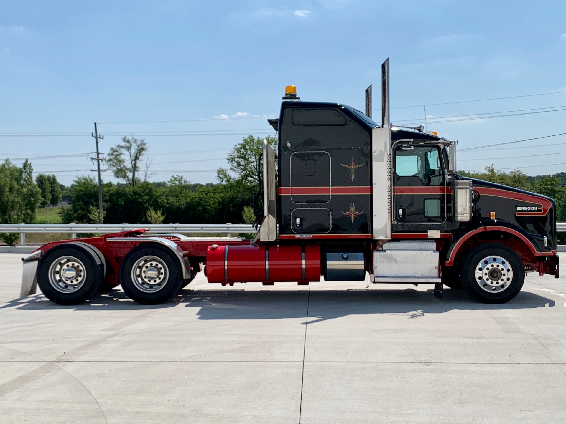 Custom Kenworth T800 Trucks